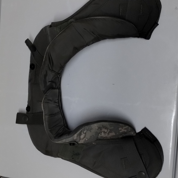 Point Blank | Other | Usgi Point Blank Otv Yoke Collar Body Armor Ucp ...